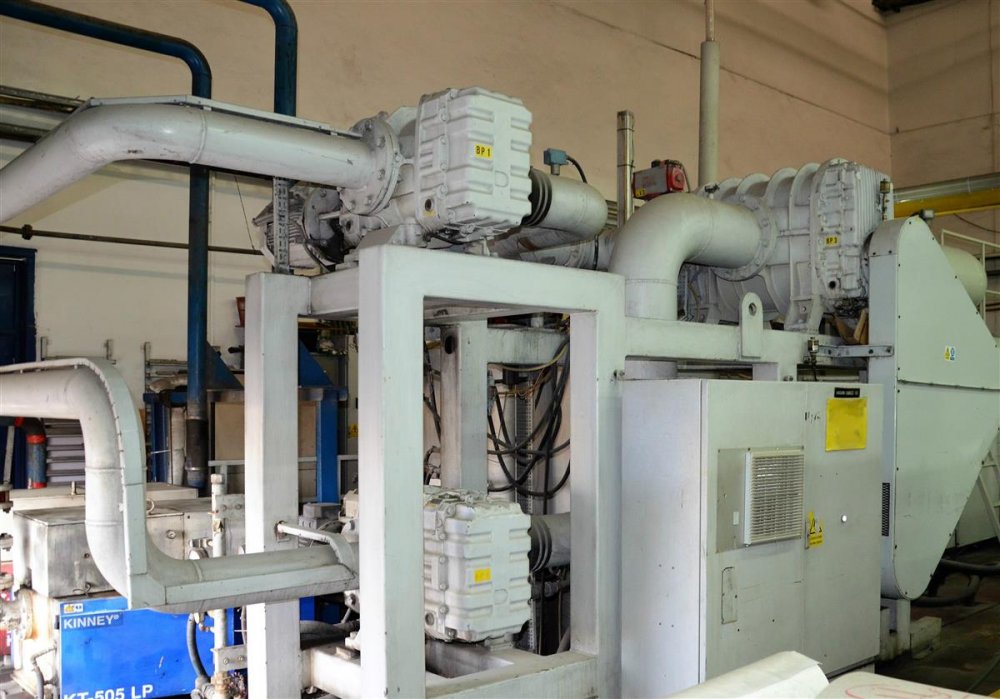 GENERAL VACUUM EQUIPMENT EHF4 2050 Vacuum metallizer // Metallizers ...