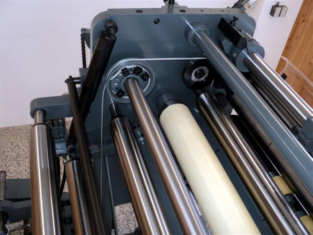 GOEBEL RAPID D-1000 slitter rewinder // Slitter rewinders // Converting ...