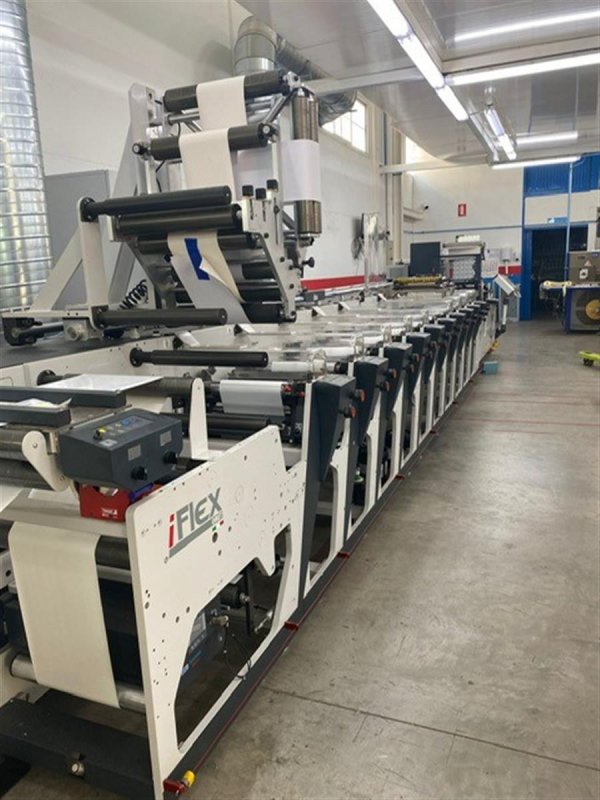 OMET Iflex narrow web flexo printing machine // Flexo label press ...