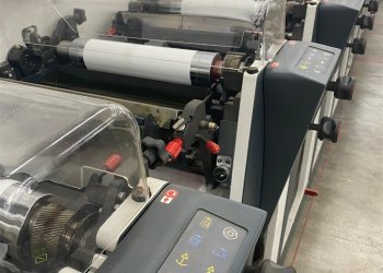 OMET Iflex narrow web flexo printing machine // Flexo label press ...